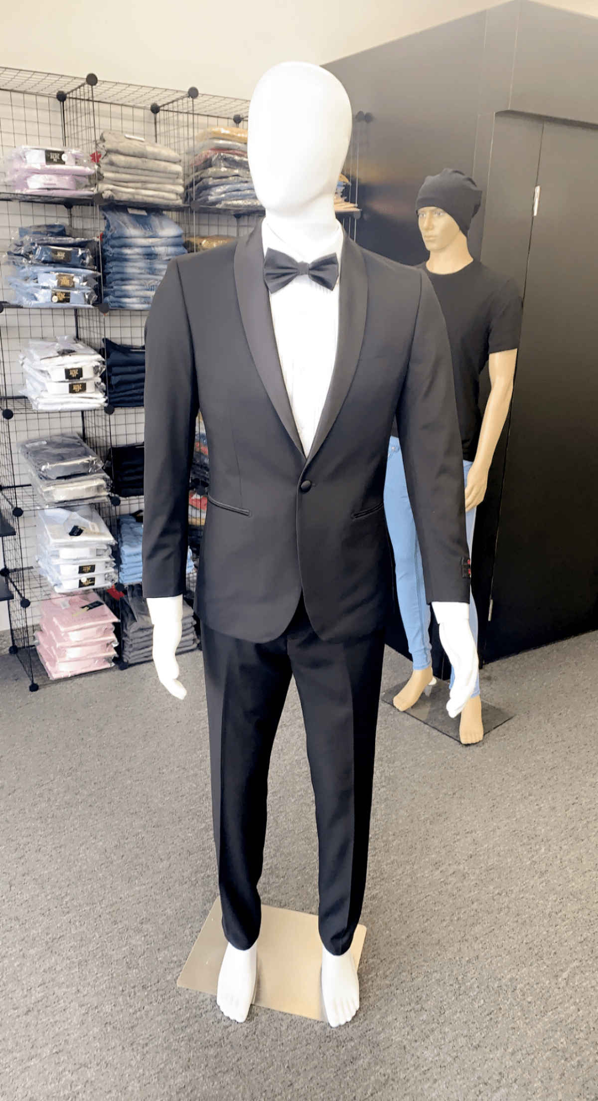Classic Suits. Men & Women Alteration Offers Dress Alterations in ...